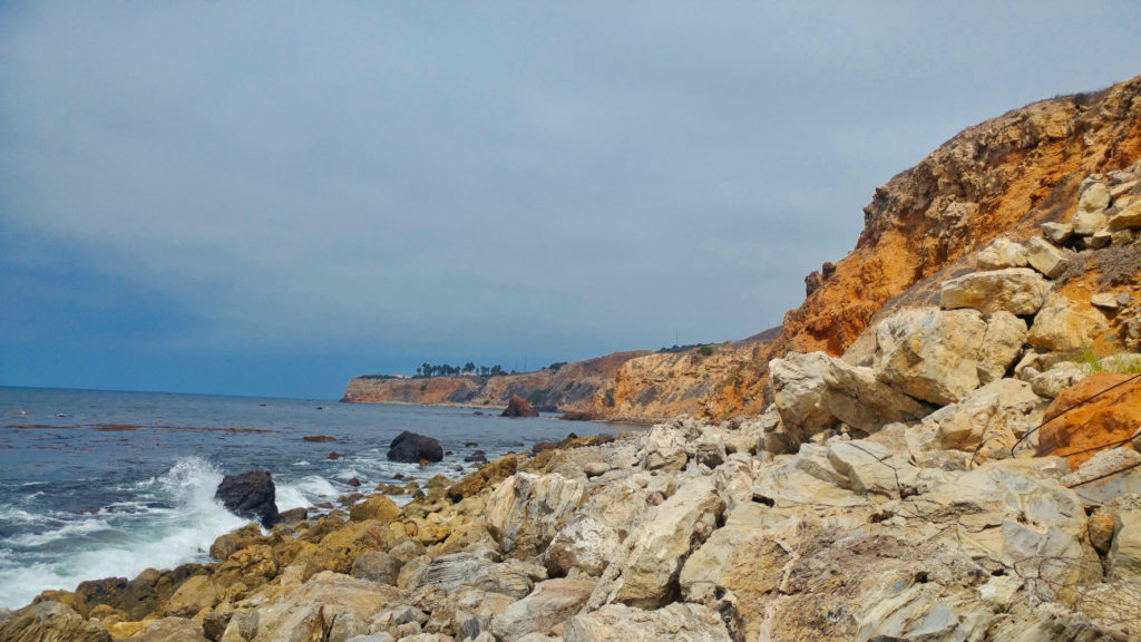 web-shale-boulders-lumi – Mineralogical Society of Southern California